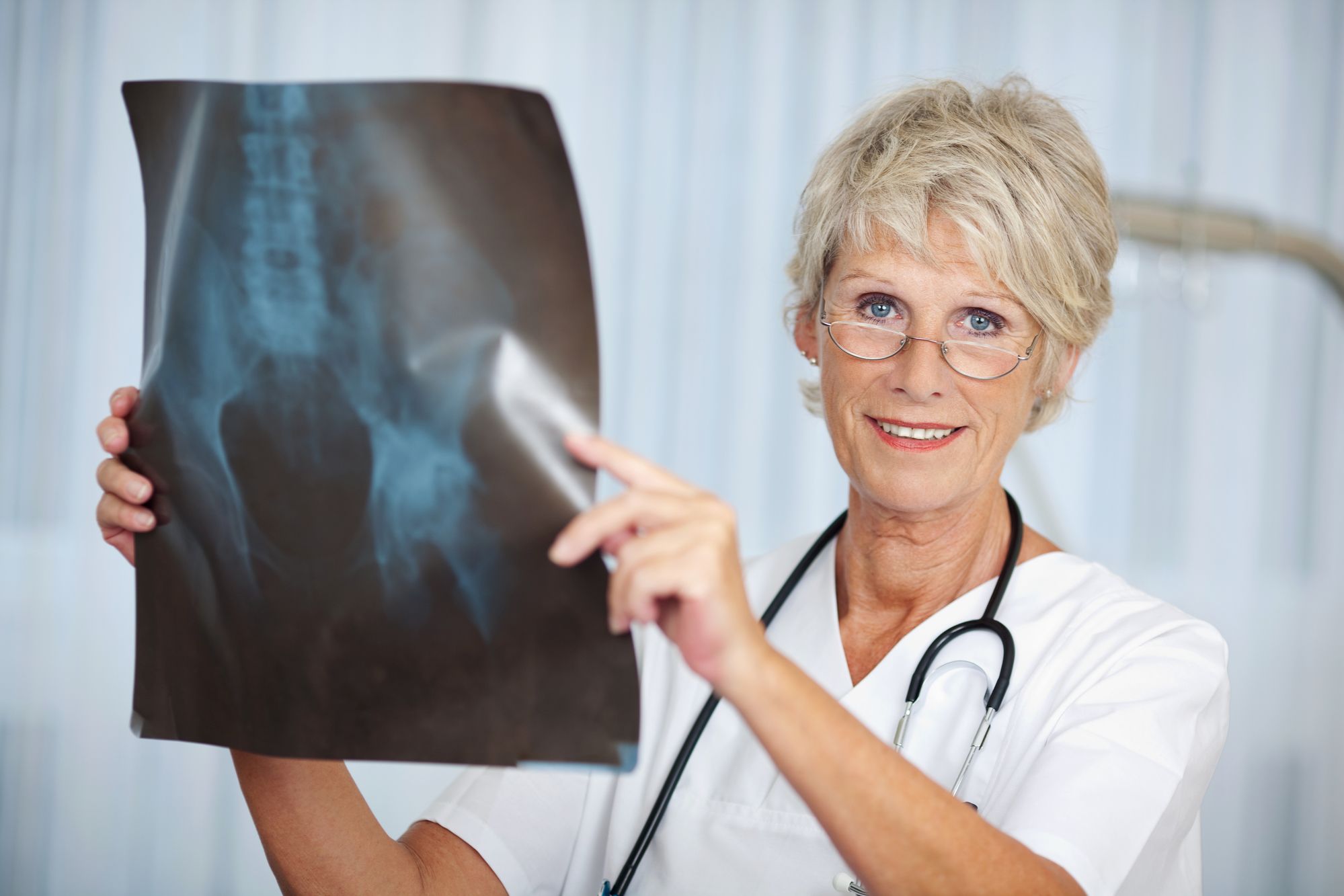 DePuy ASR Hip Implant Settlement Basics - Top Class Actions