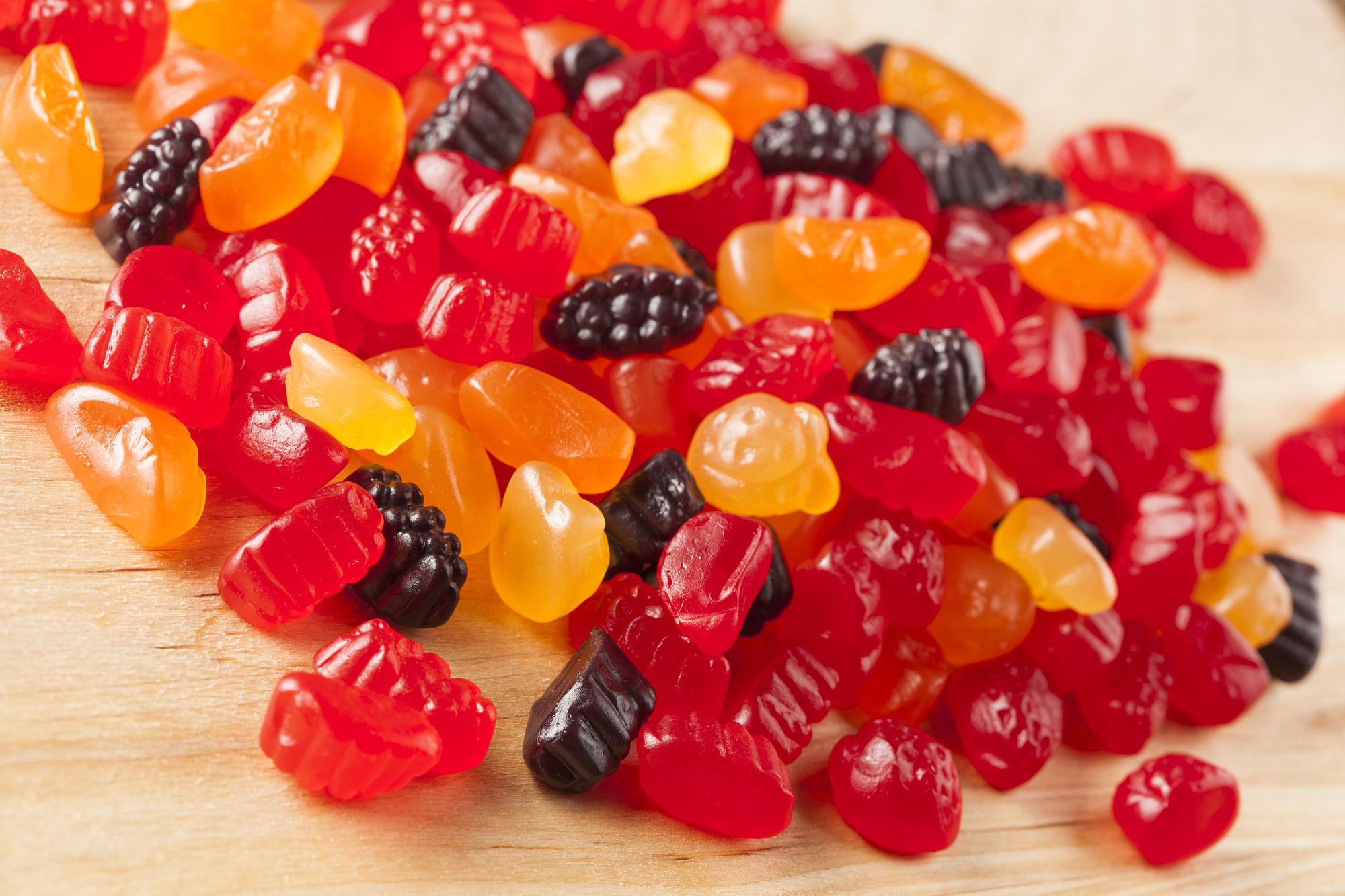 Mott s Class Action Lawsuit Says Fruit Snacks Hide Artificial Flavoring