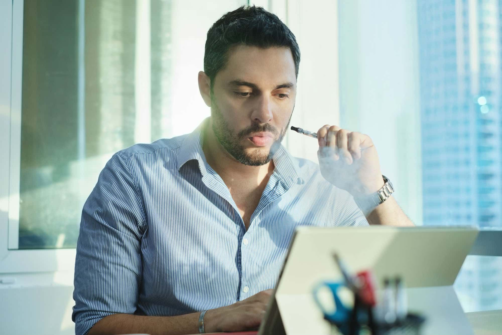 Juul Employees Won’t Stop Vaping Despite Warnings of Juul Health Risks